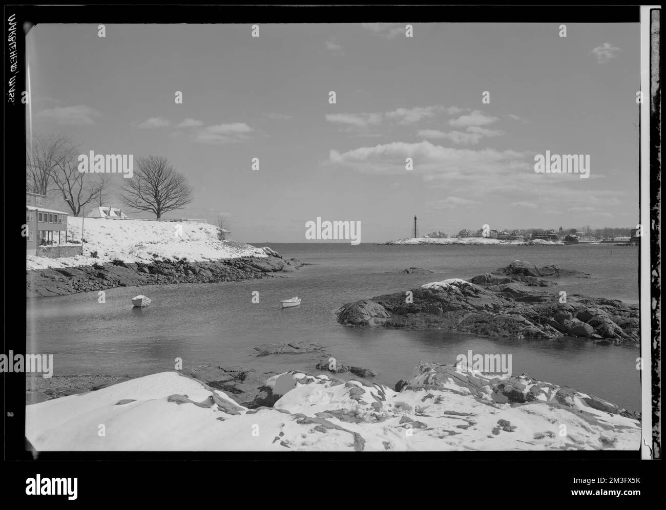 Marblehead, the harbor near Fort Sewall, snow , Bodies of water, Rocks ...