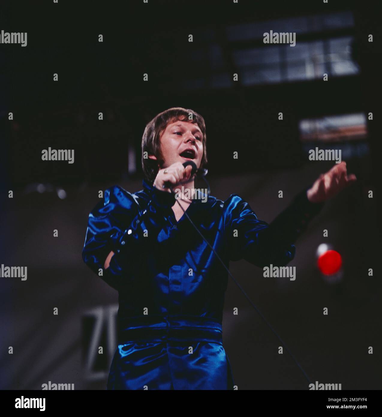 Hitparade, ZDF Musiksendung, Sänger Graham Bonney, 1969. Hitparade, ZDF ...