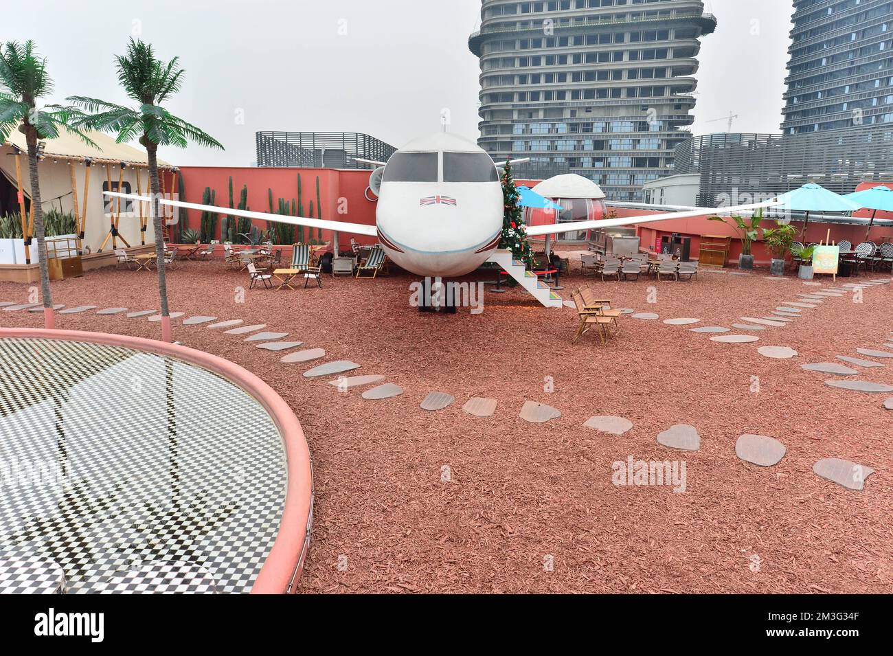 An airplane restaurant on the roof of a shopping mall in Xindu District ...
