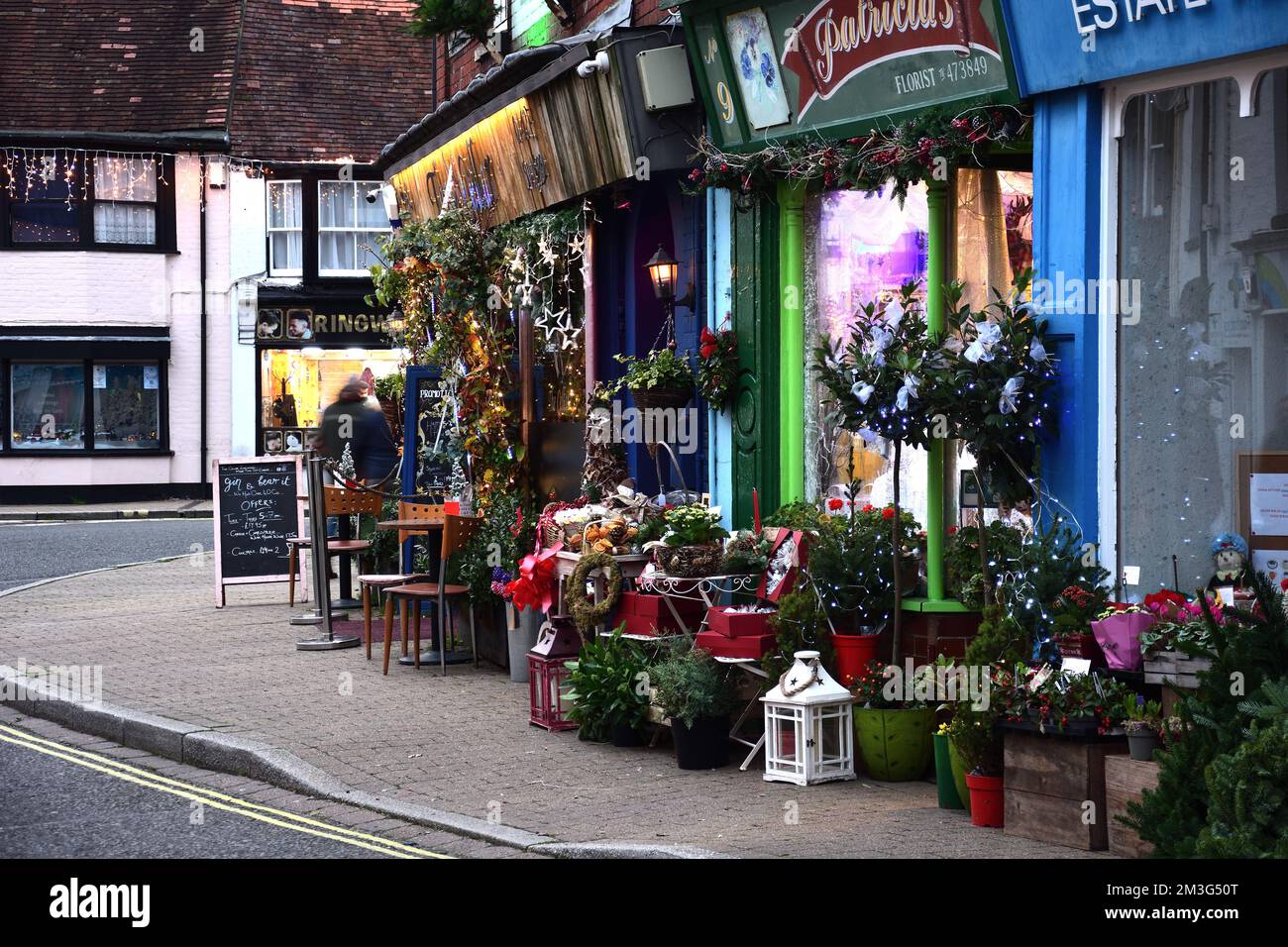 Roadside Christmas flower shop Stock Photo - Alamy