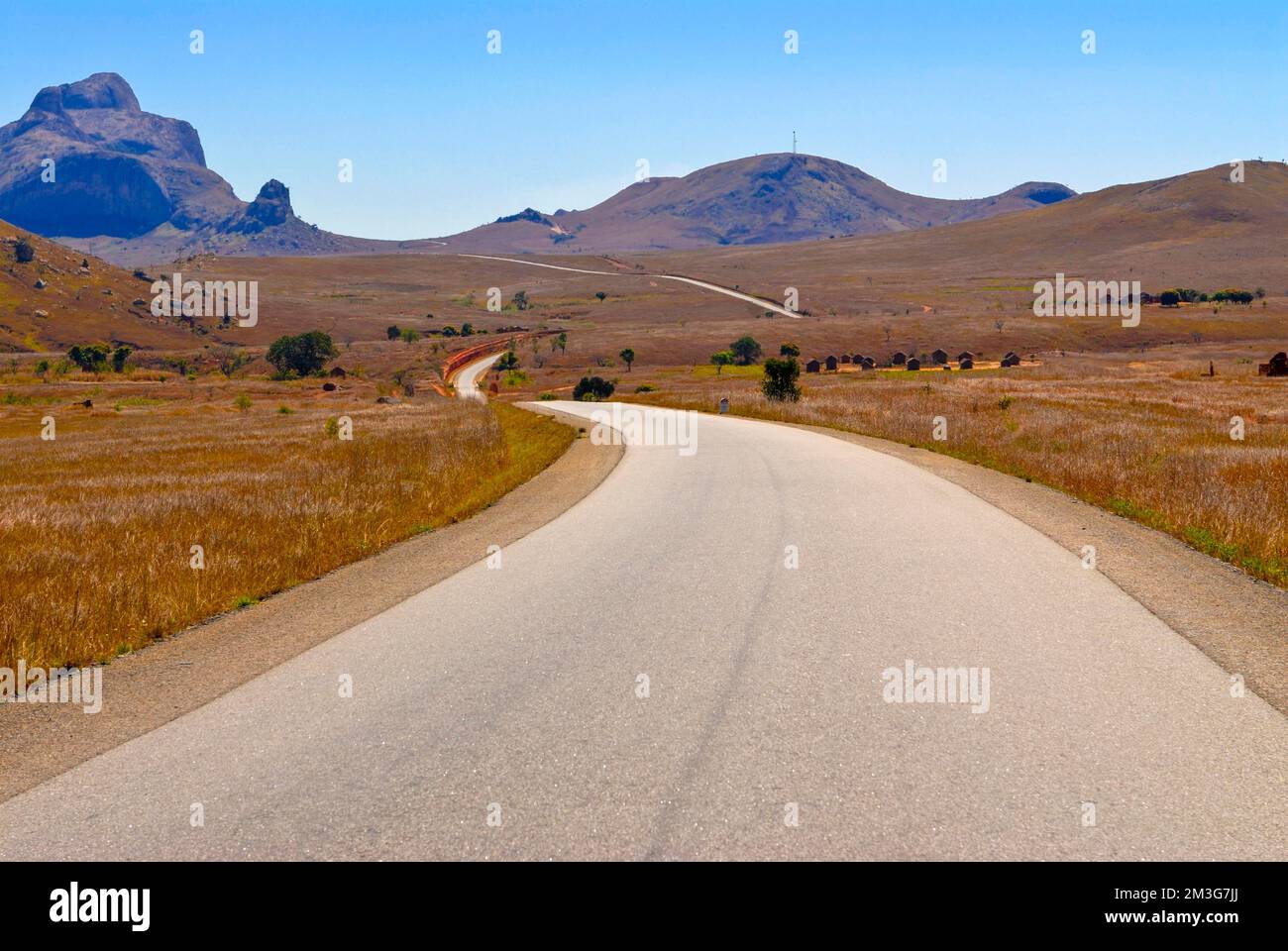 Long winding road between Toliara and Ihosy, Madagascar Stock Photo - Alamy