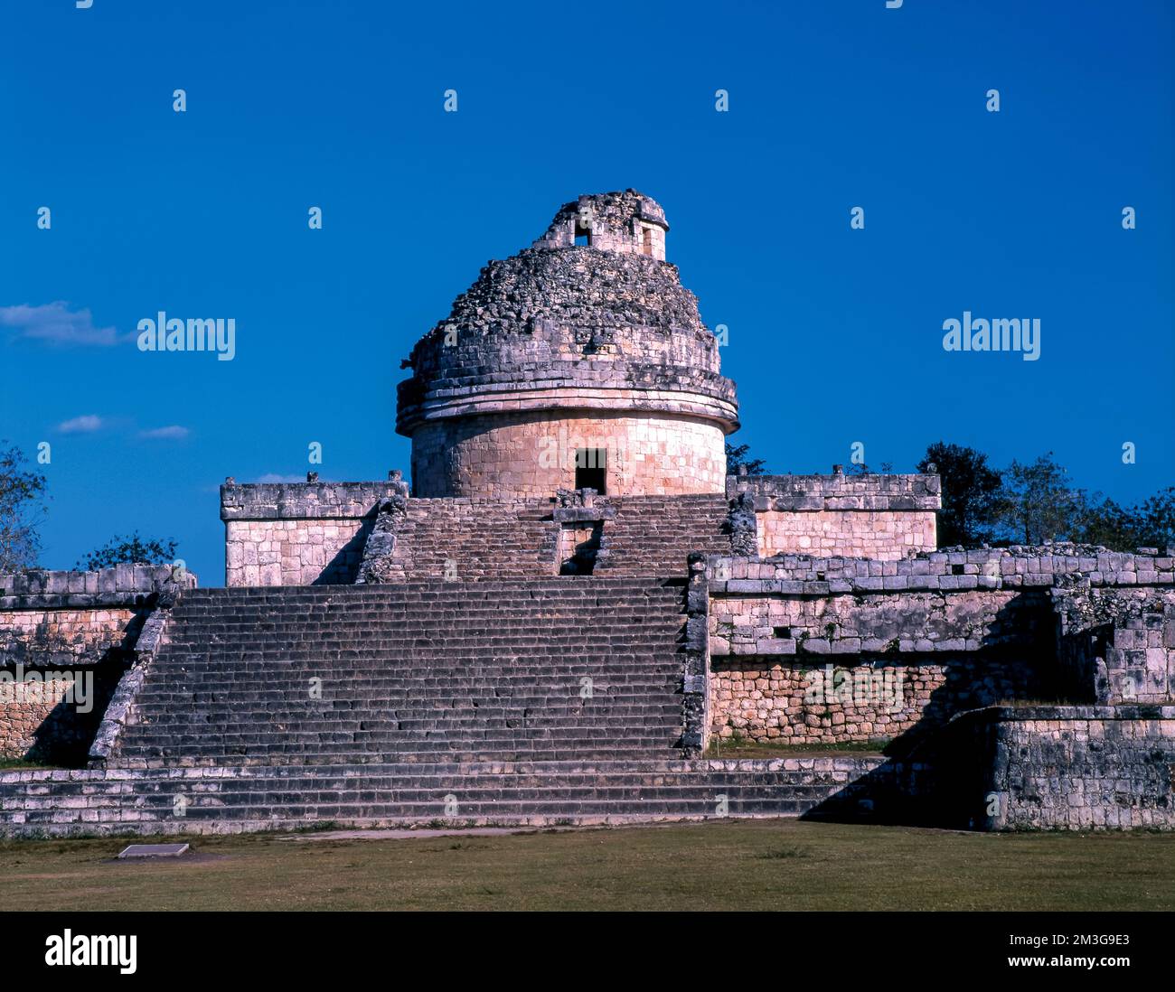 Chichén Itzá,the Caracol observatory,Yucatán ,Mexico Stock Photo - Alamy