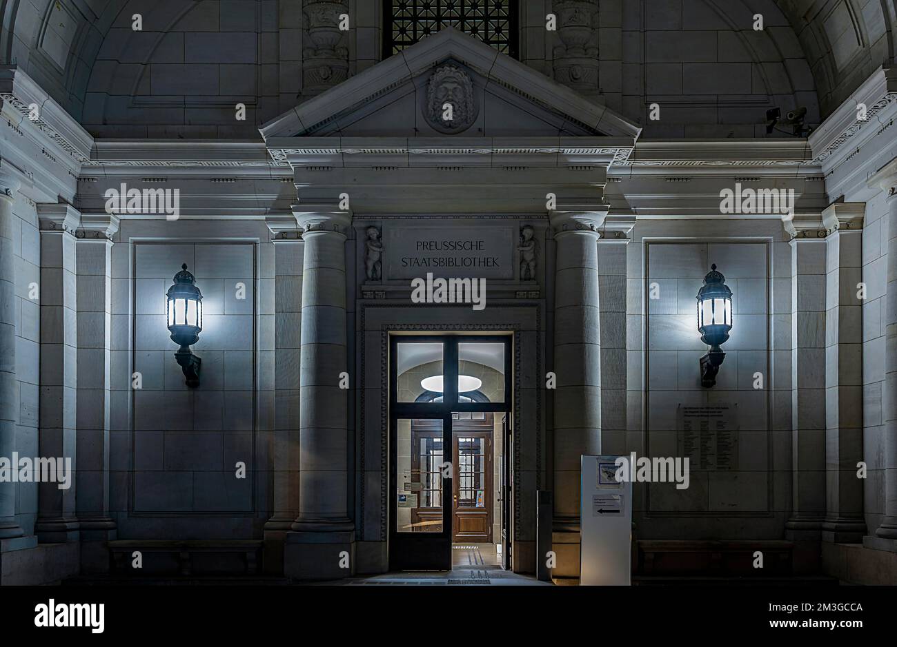Night photograph, Prussian State Library of Berlin, Unter den Linden ...