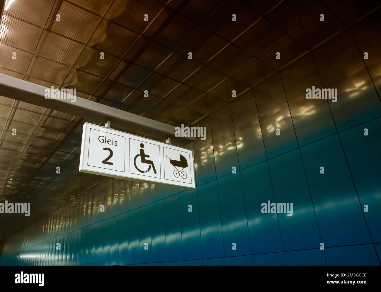 Symbolic image, wheelchair and pram symbol on a platform, Hamburg ...