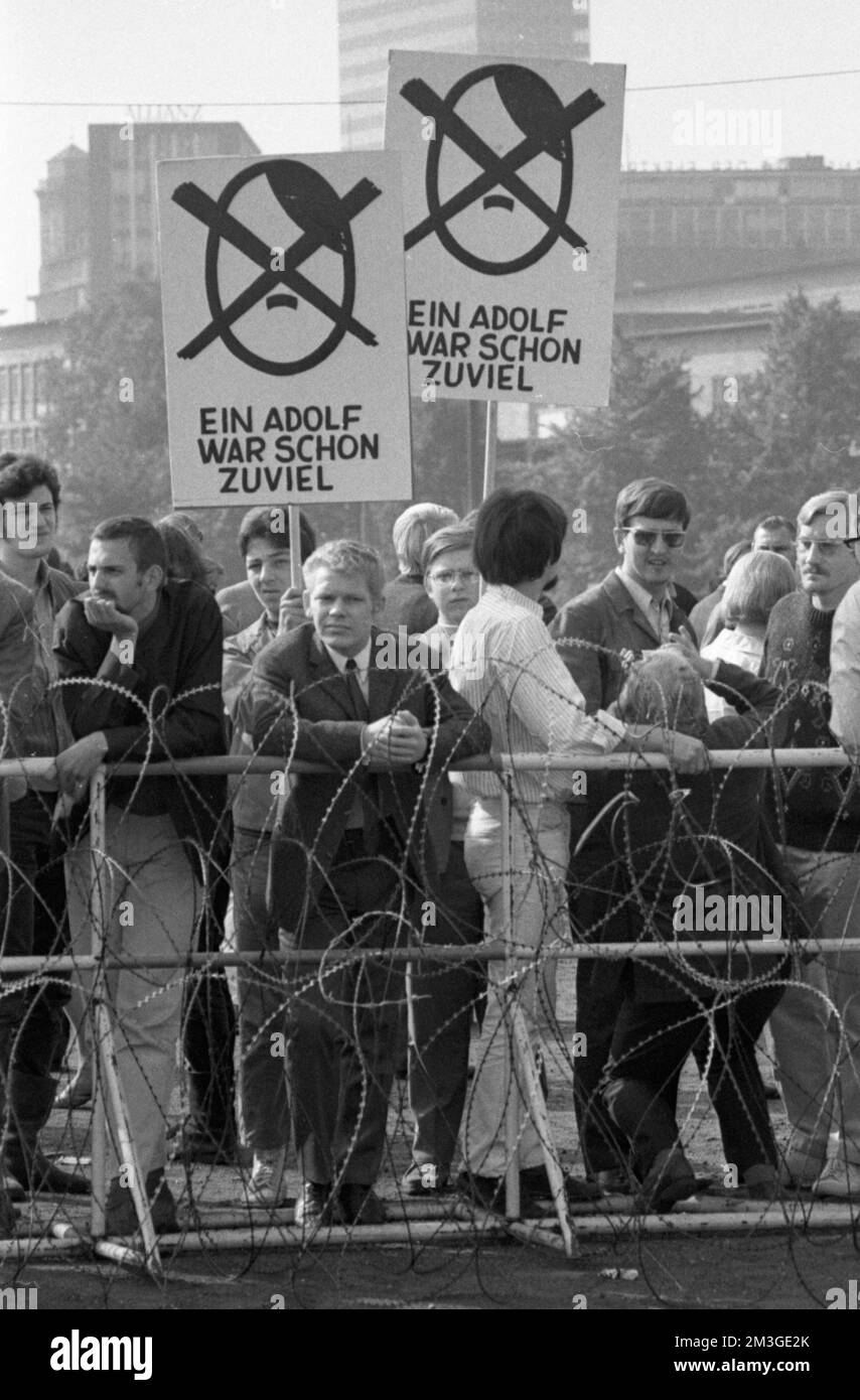 Election campaign appearances in 1969 by the radical right-wing NPD ...