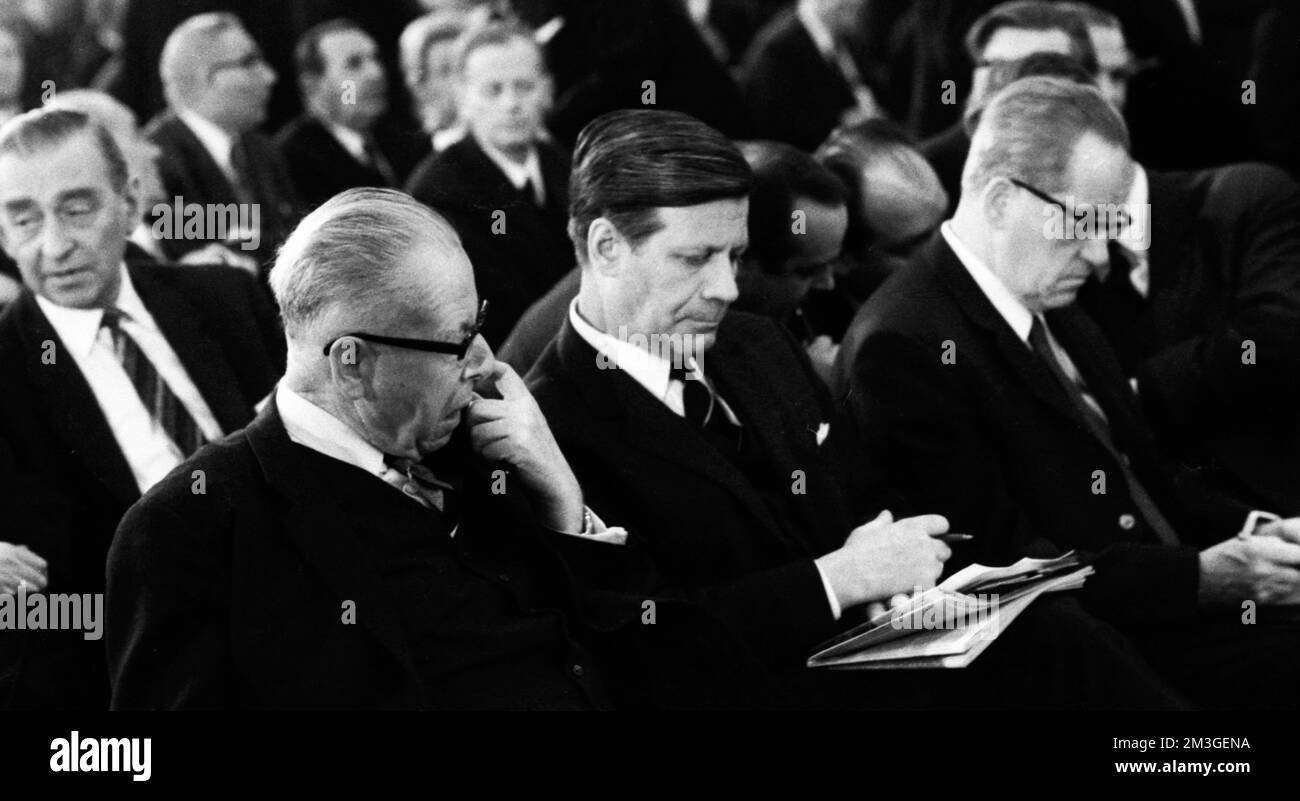 The Federal Assembly elected the new Federal President Gustav Heinemann ...