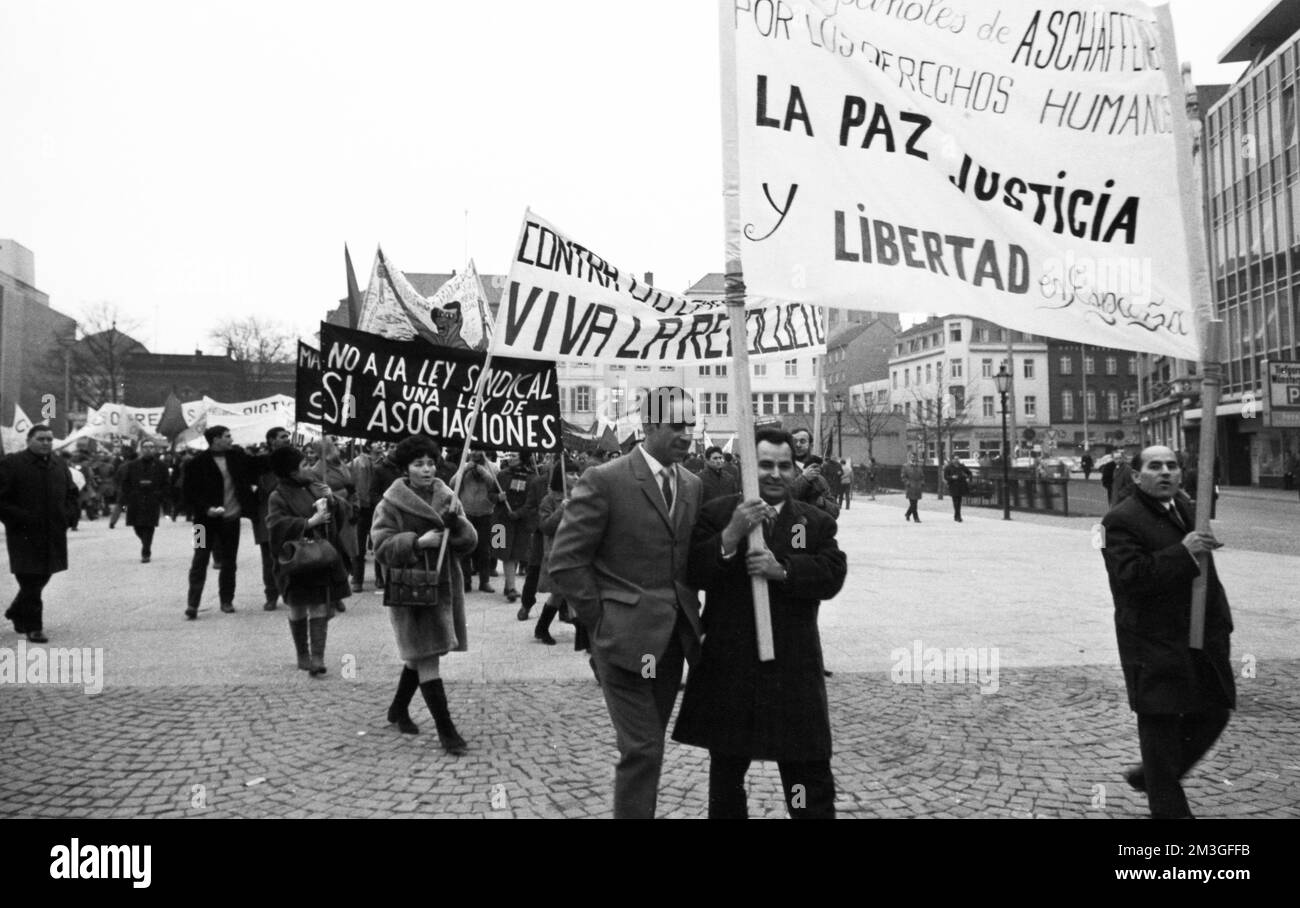 Spanish guest workers and German students demonstrated in Bonn in 1970 ...