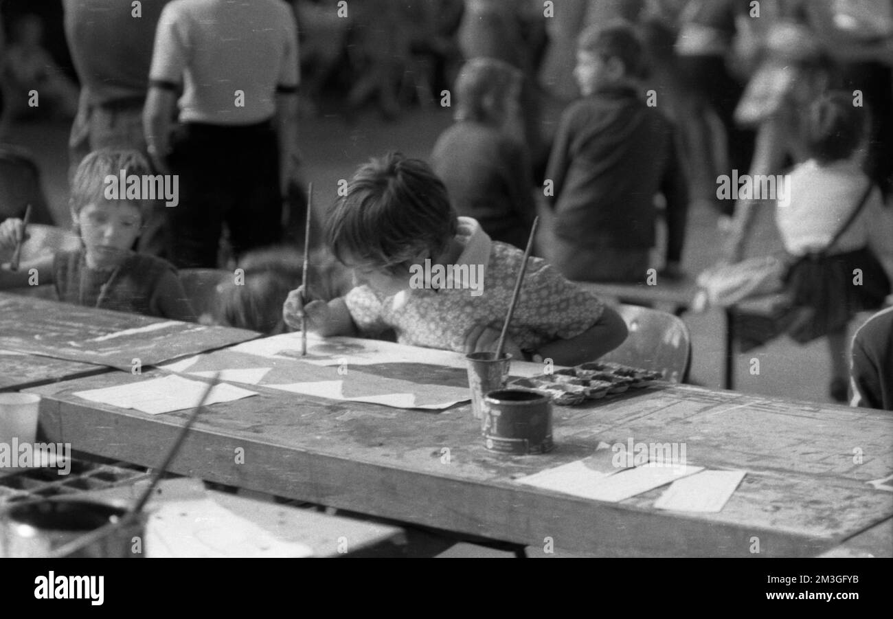 The first children's holiday party, here in the Westfalenhalle in ...