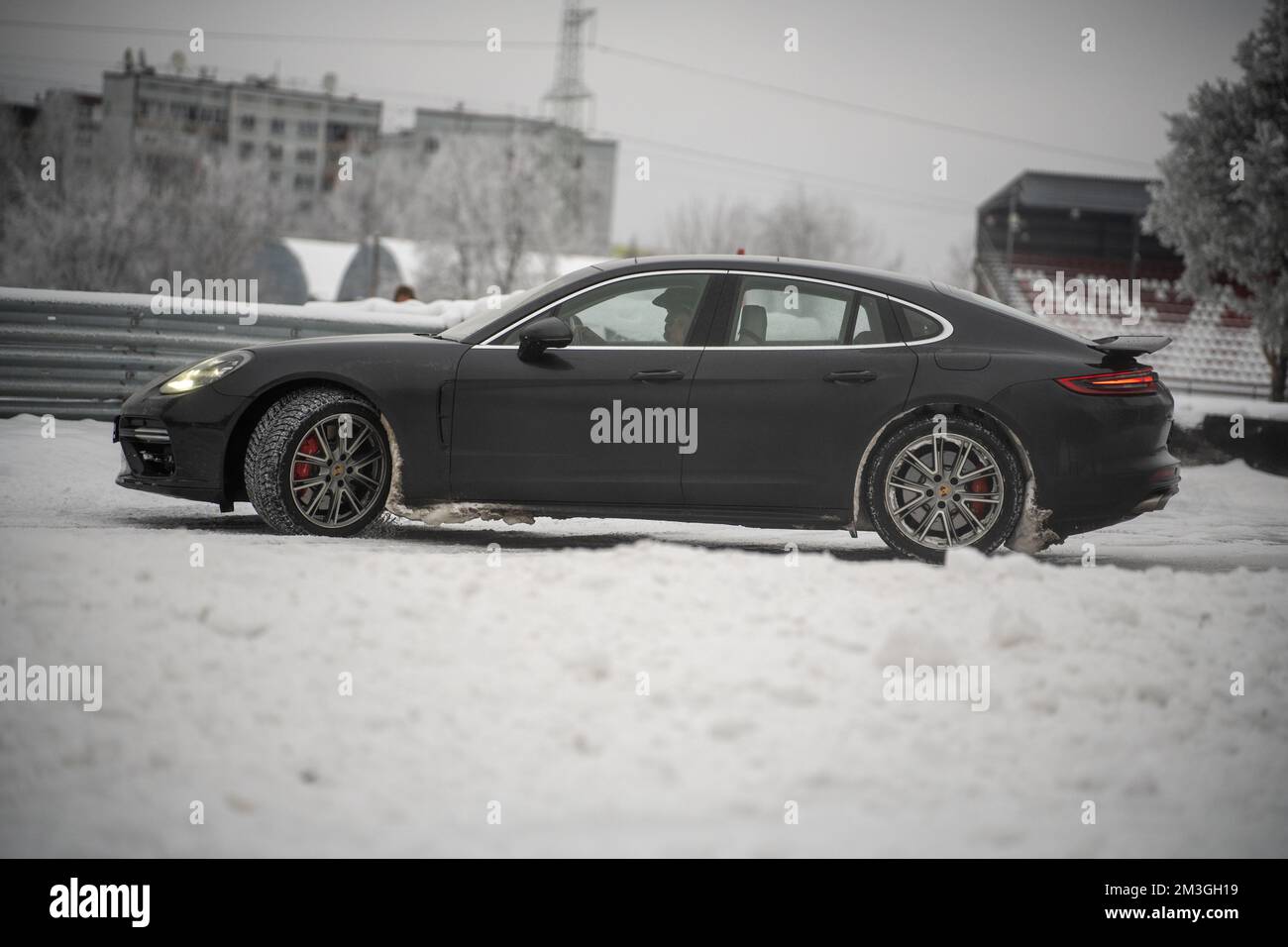 Porsche design tower hi-res stock photography and images - Alamy
