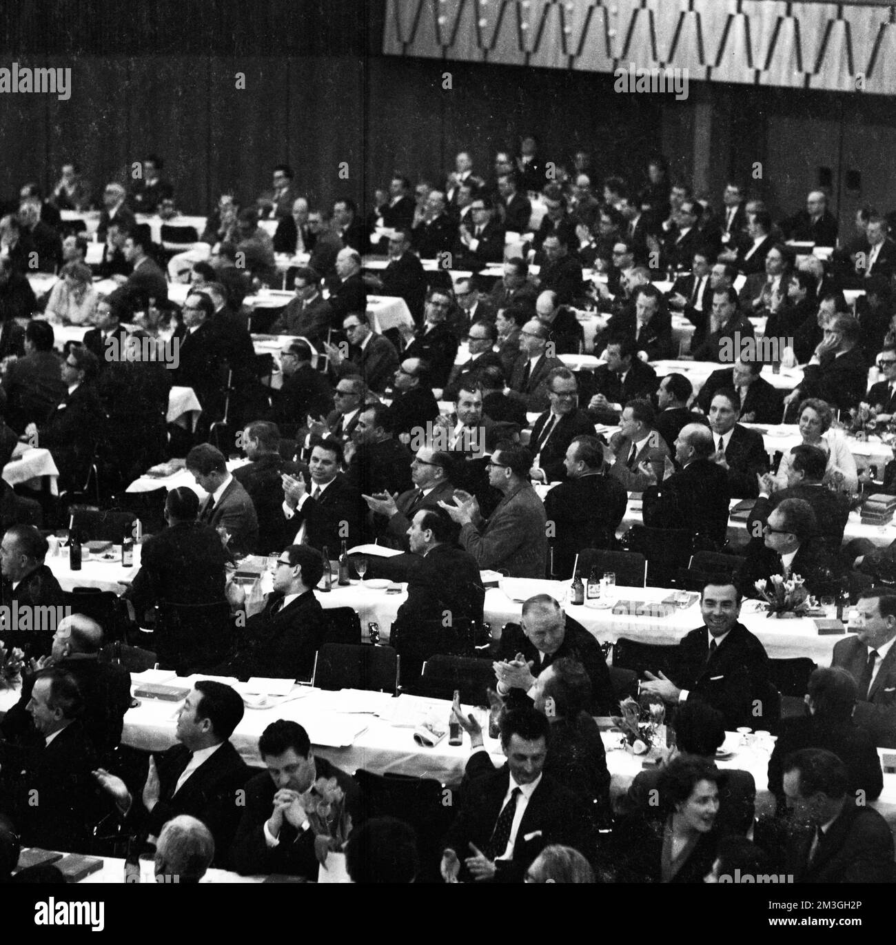 The influence of the computer on society, the world of work and the ...