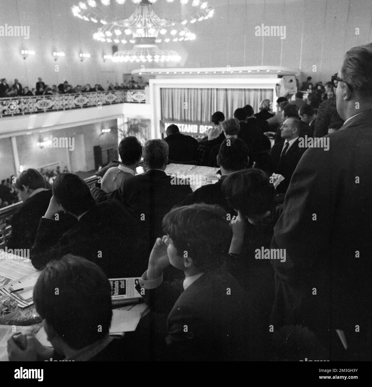 Labor and democracy forces hi-res stock photography and images - Alamy