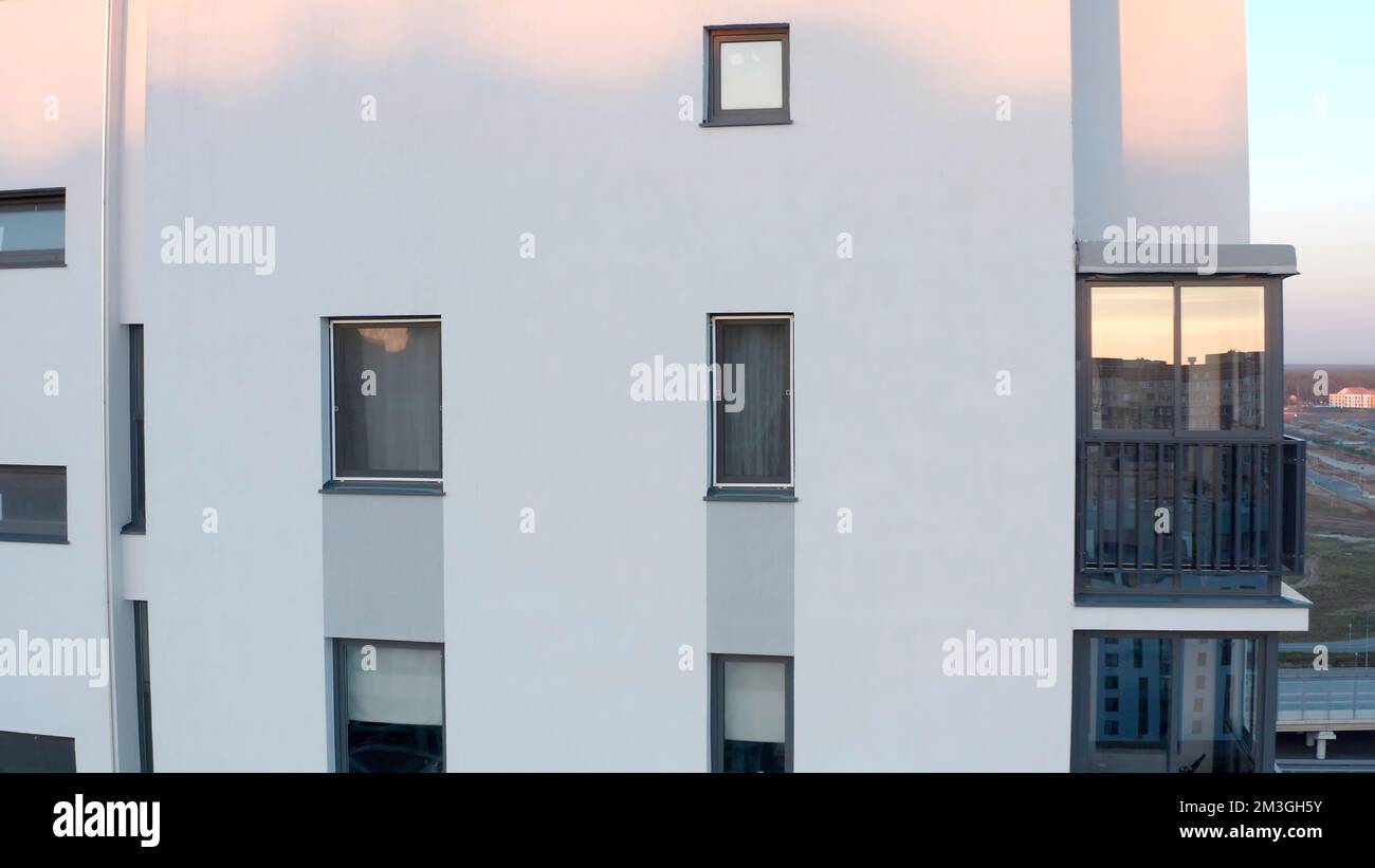 Panning aerial view new construction hi-res stock photography and ...