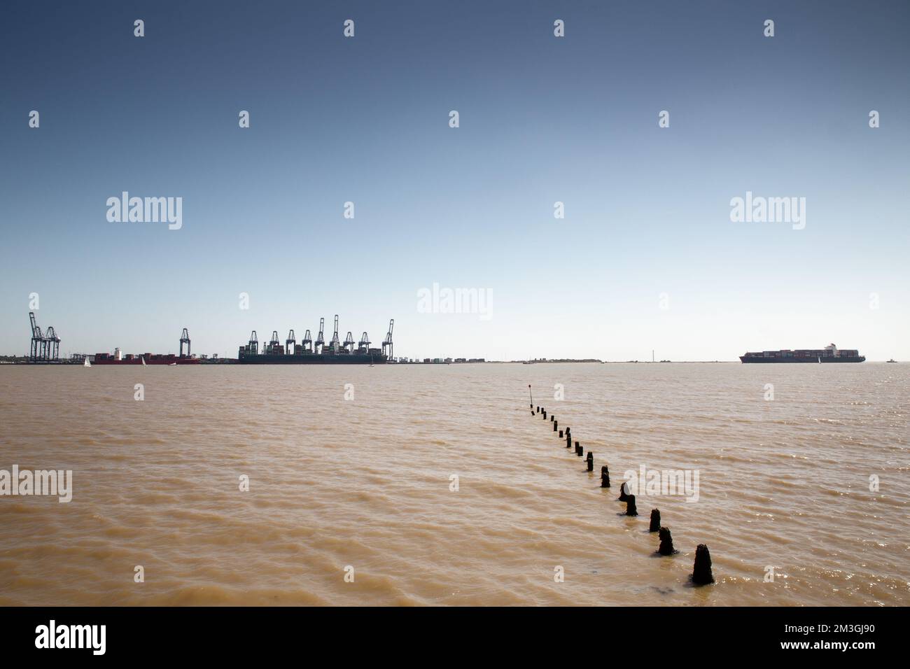 Sea image, landscape, uk hi-res stock photography and images - Alamy