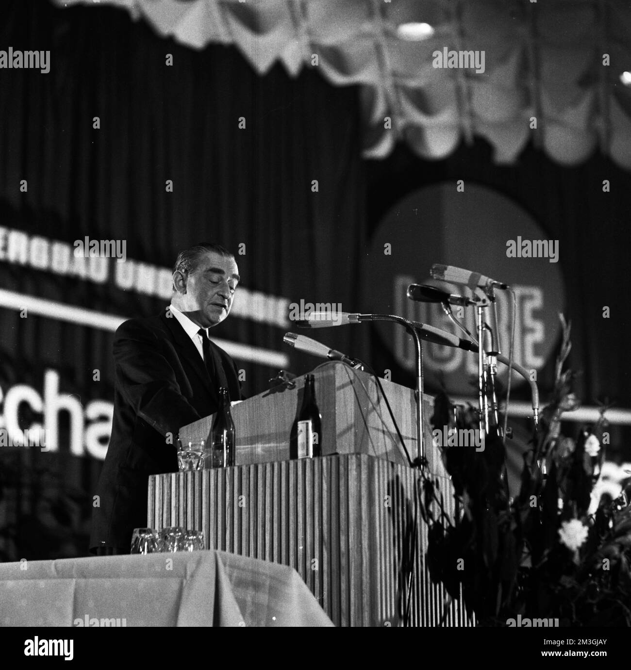 The 4th Trade Union Congress of the Mining and Energy Workers' Union ...