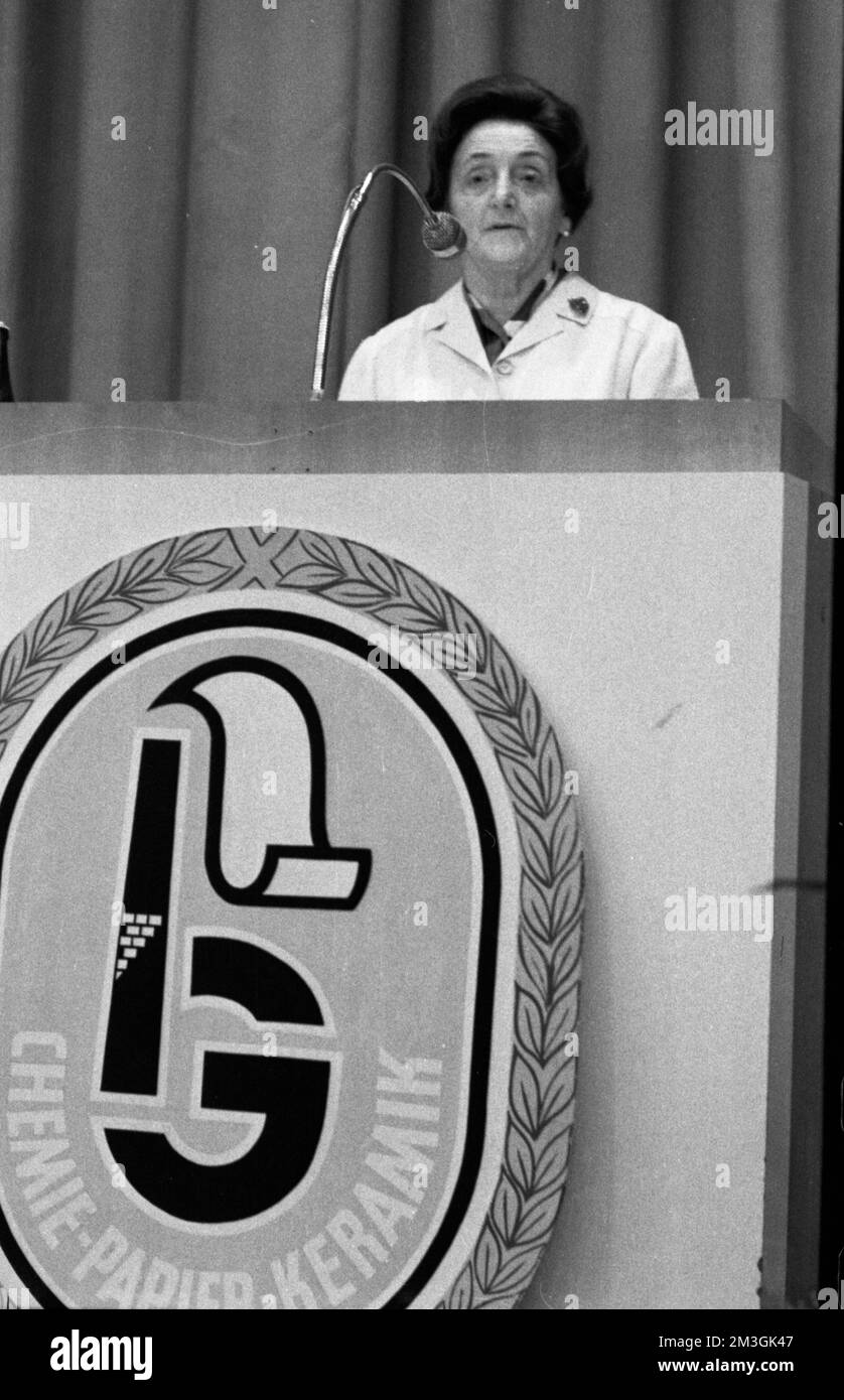 Trade union activities in the years 1965 to 1971 on the subject of co ...