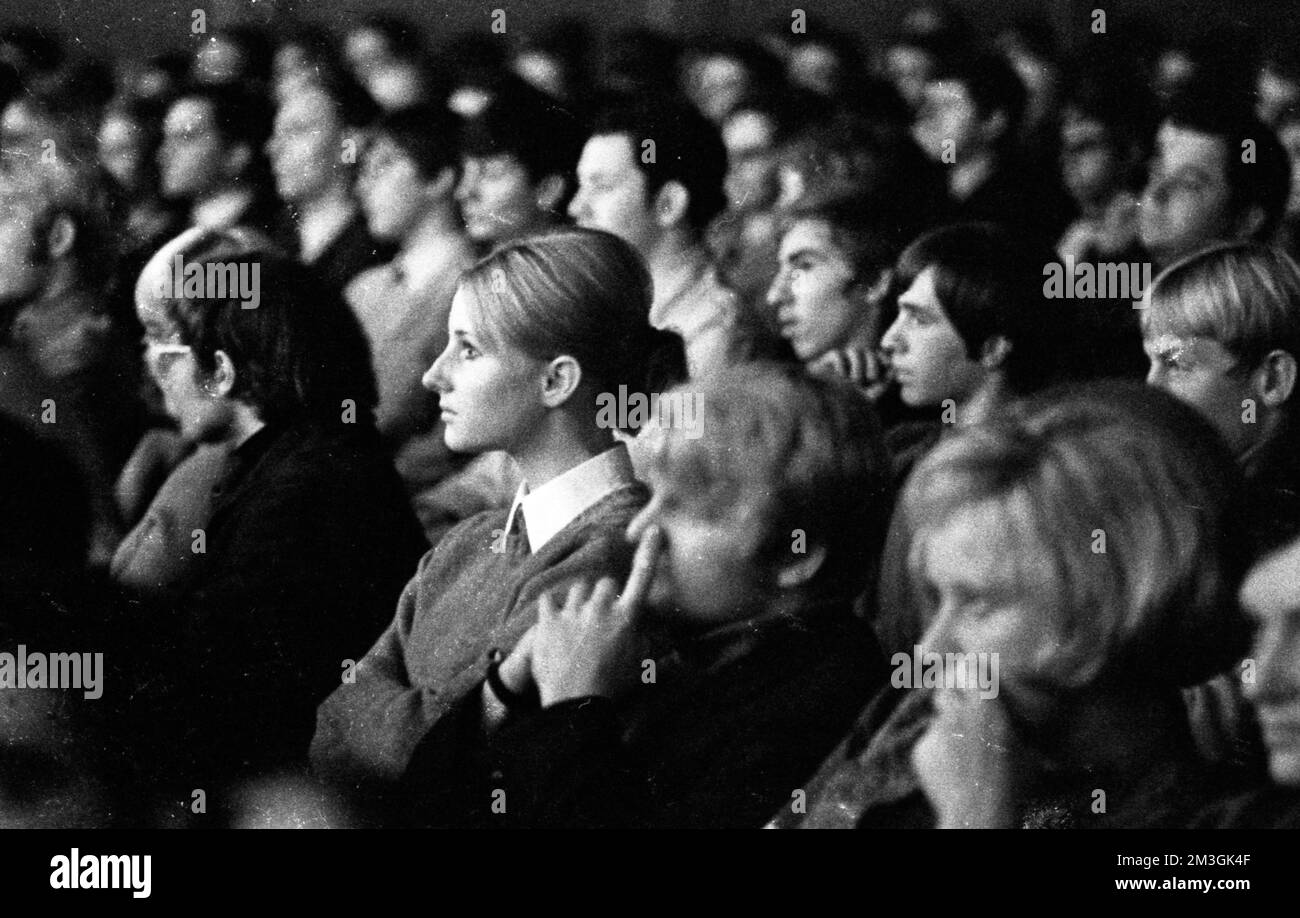 Trade union activities in the years 1965 to 1971 on the subject of co ...