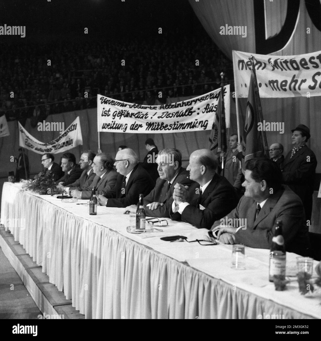 Trade union activities in the years 1965 to 1971 on the subject of co ...