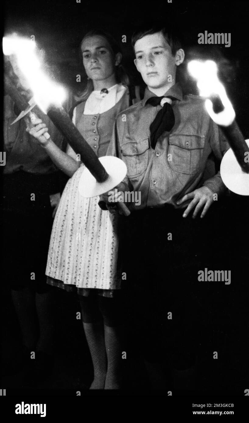 Every year the Sudeten German Landsmannschaft, here on 27. 5. 1969 in ...