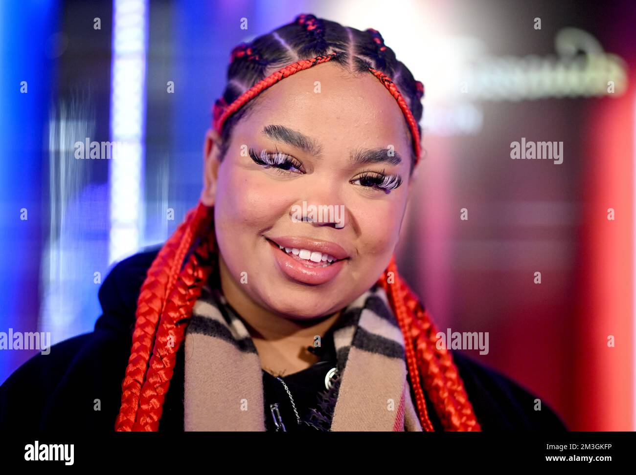 Berlin, Germany. 15th Dec, 2022. Singer Zoe Wees on the sidelines of an ...