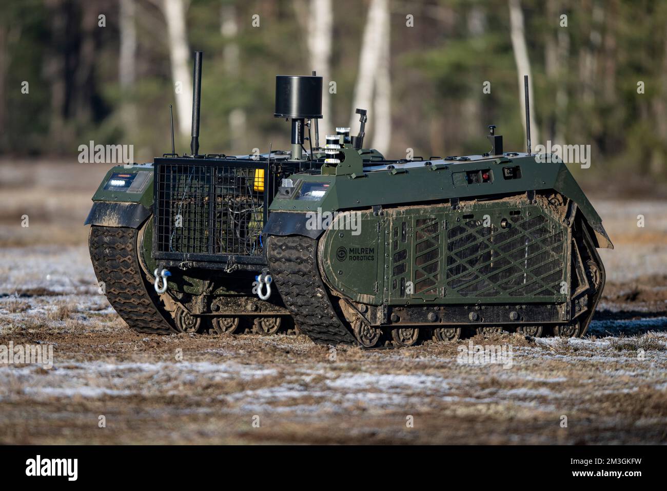 15 December 2022, Brandenburg, Brück: A THeMIS Unmanned Ground Vehicle from the manufacturer ...