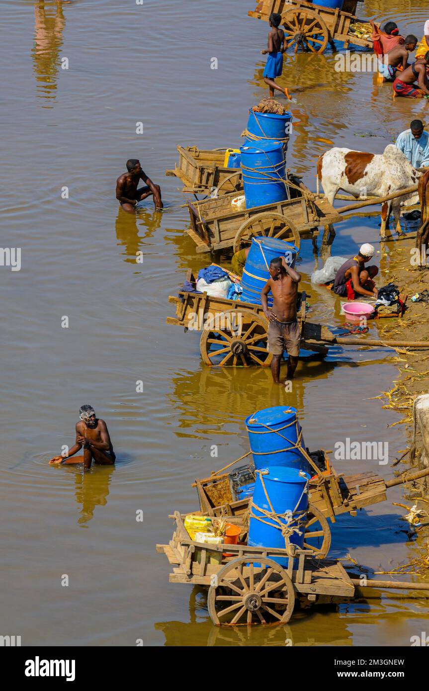 Locals getting water from the Mandrare river, southern Madagascar Stock ...
