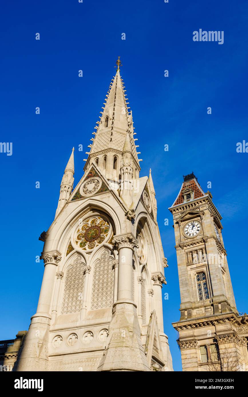 The Chamberlain Memorial and clock tower of the Birmingham Museum & Art ...