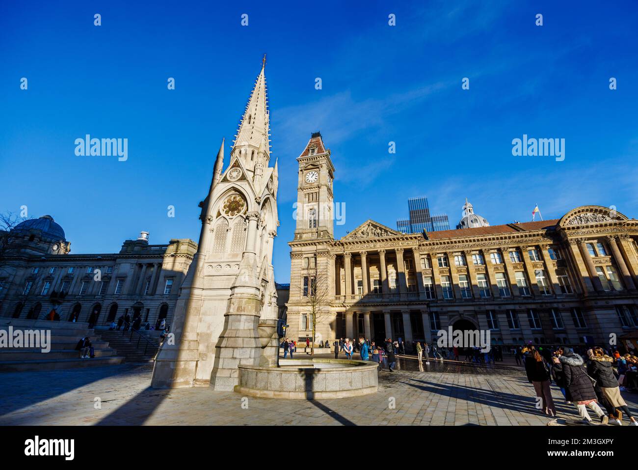 The Chamberlain Memorial and clock tower of the Birmingham Museum & Art ...