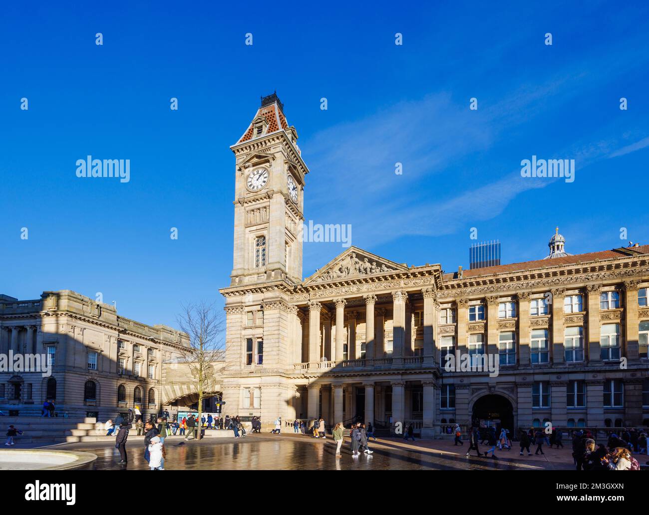 The Birmingham Museum & Art Gallery and Big Brum clock tower viewed ...