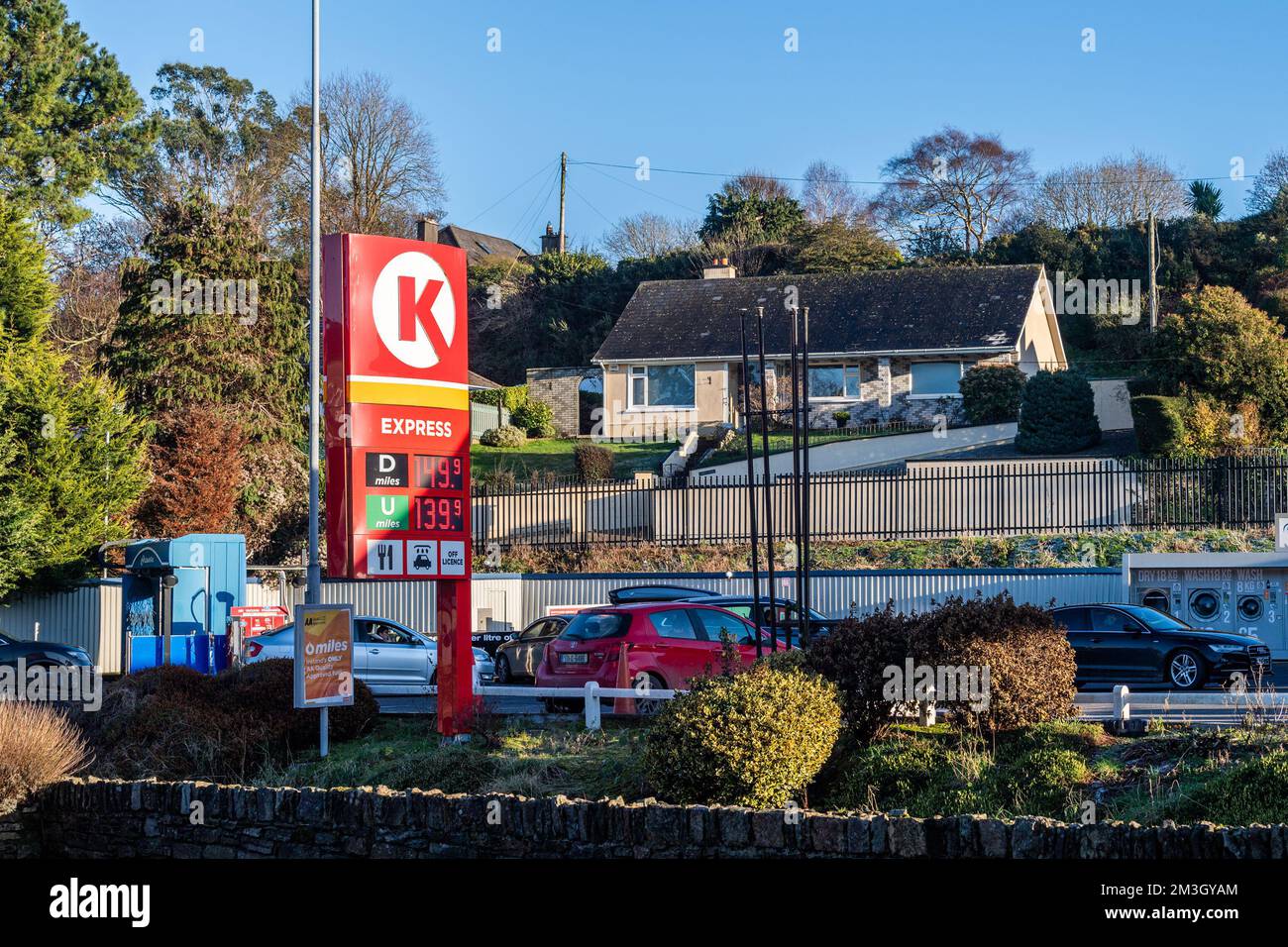 Fuel service stations hi-res stock photography and images - Alamy