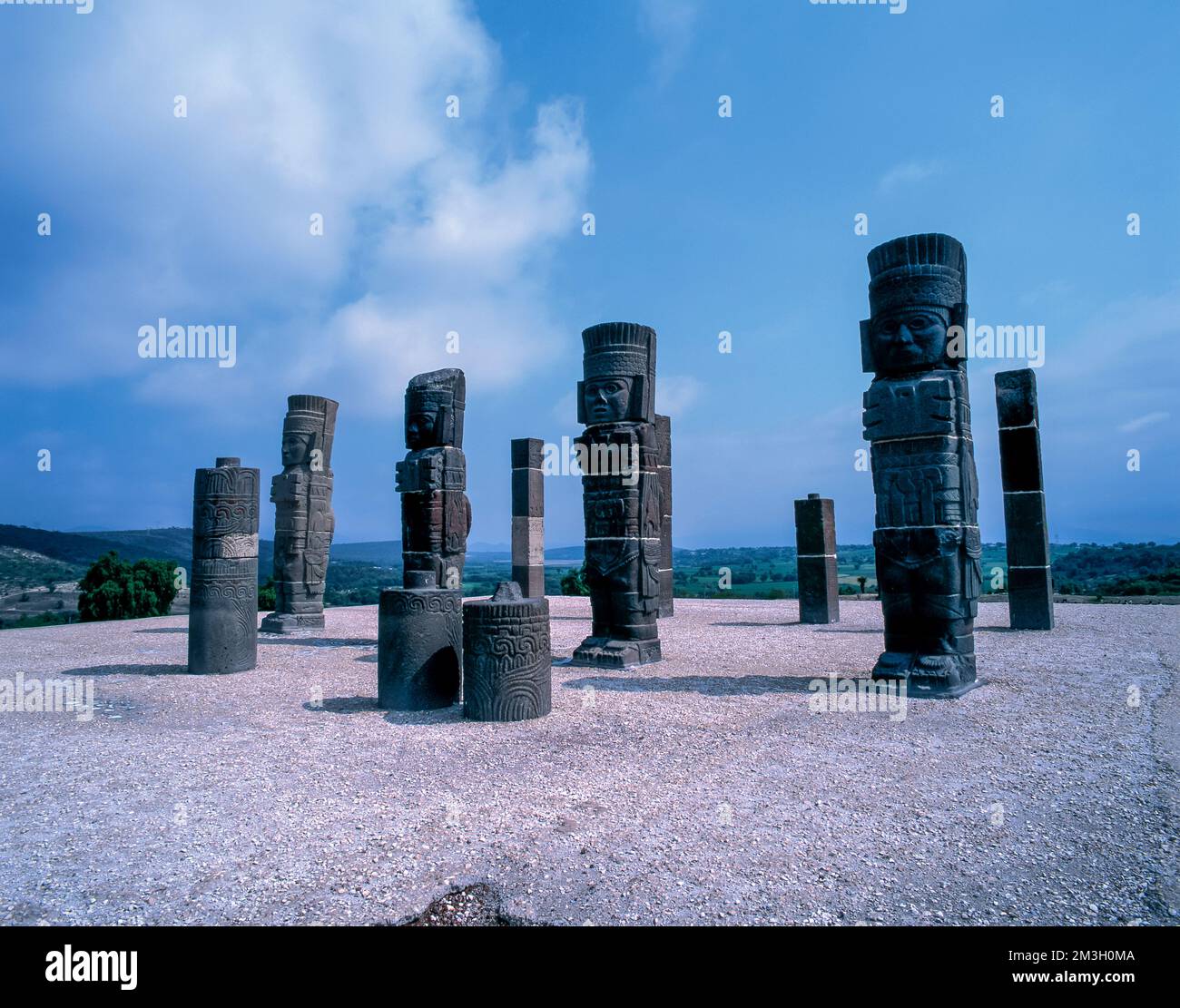 Mexico tula ruins hi-res stock photography and images - Alamy
