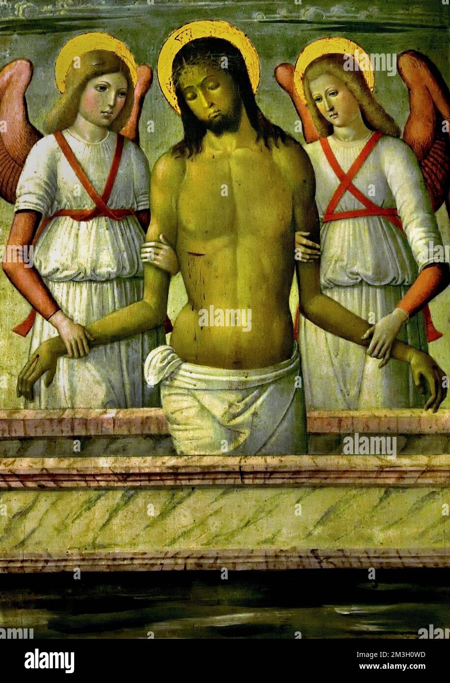 Gesu in Pieta sorretto da due Angeli - Jesus in Pieta supported by two ...