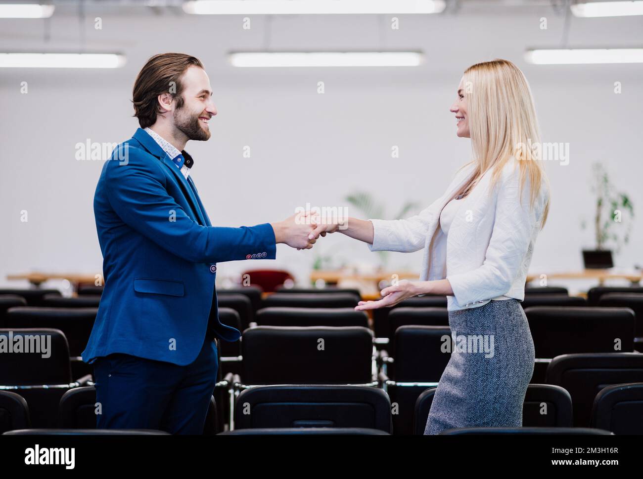 Public recognition speaker hi-res stock photography and images - Alamy