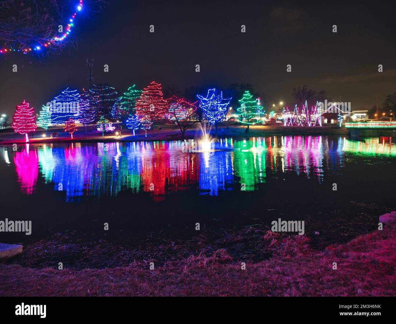 Holiday Christmas Lights at Sar Ko Park Park in Lenexa Kansas Stock Photo - Alamy