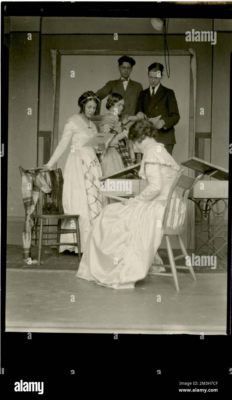 Models for mural , Artists' models, Costumes, Massachusetts Normal Art ...