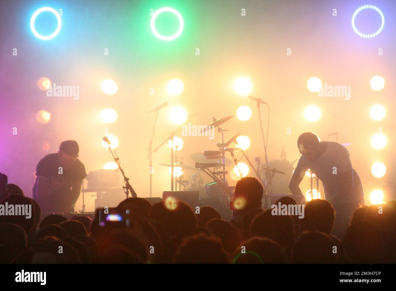 Guy lawrence of disclosure hi-res stock photography and images - Alamy