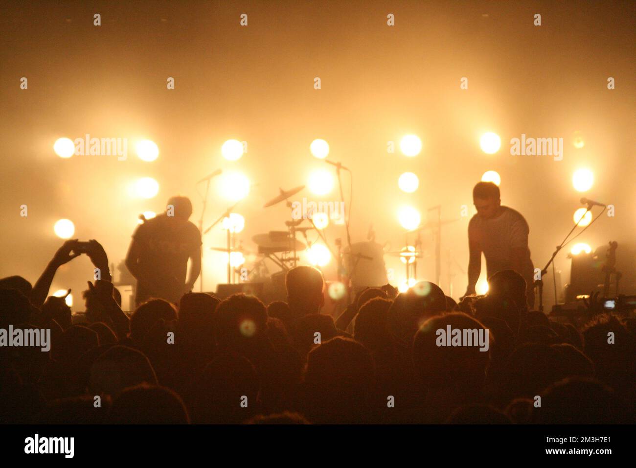 Guy lawrence of disclosure hi-res stock photography and images - Alamy