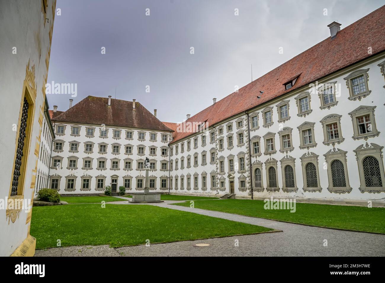 Abtei und schloss salem hi-res stock photography and images - Alamy