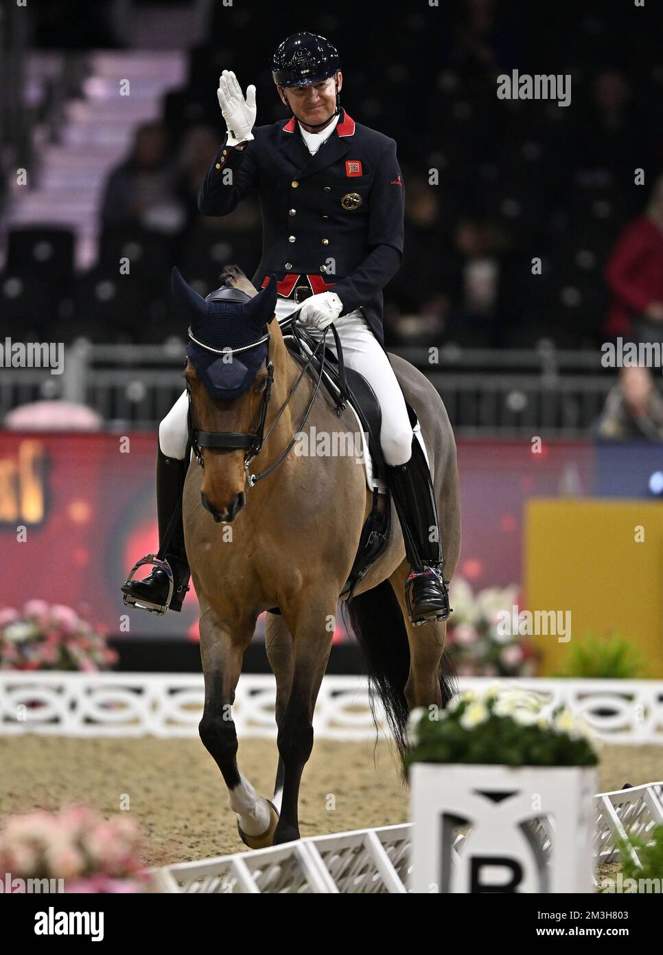 Royal Victoria Dock, UK. 15th Dec, 2022. Gareth Hughes (GBR) riding ...