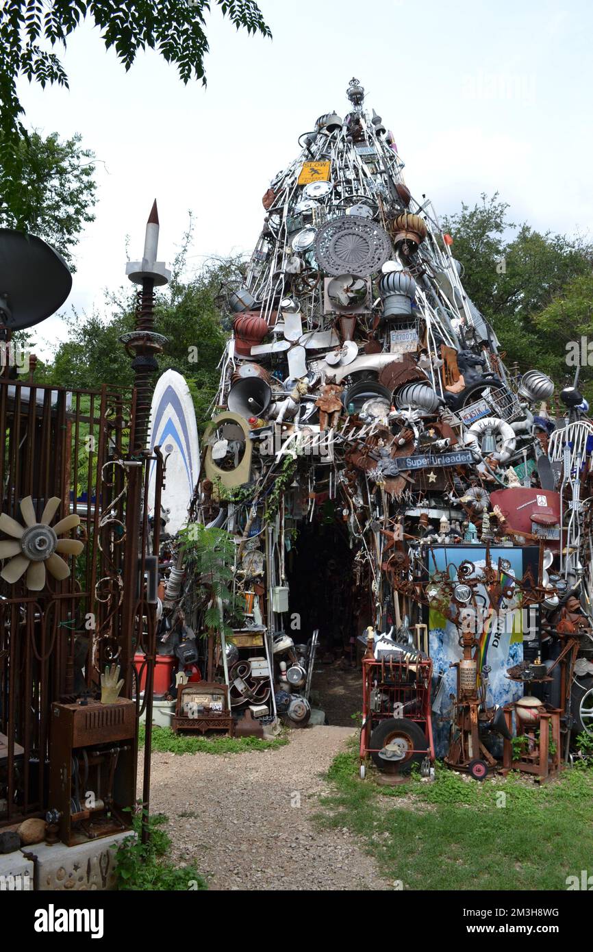 Austin texas cathedral of junk hi-res stock photography and images - Alamy