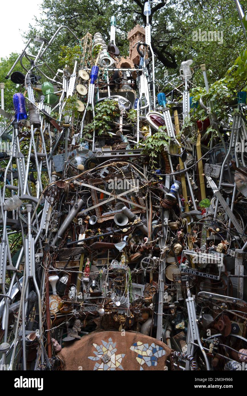 Austin texas cathedral of junk hi-res stock photography and images - Alamy