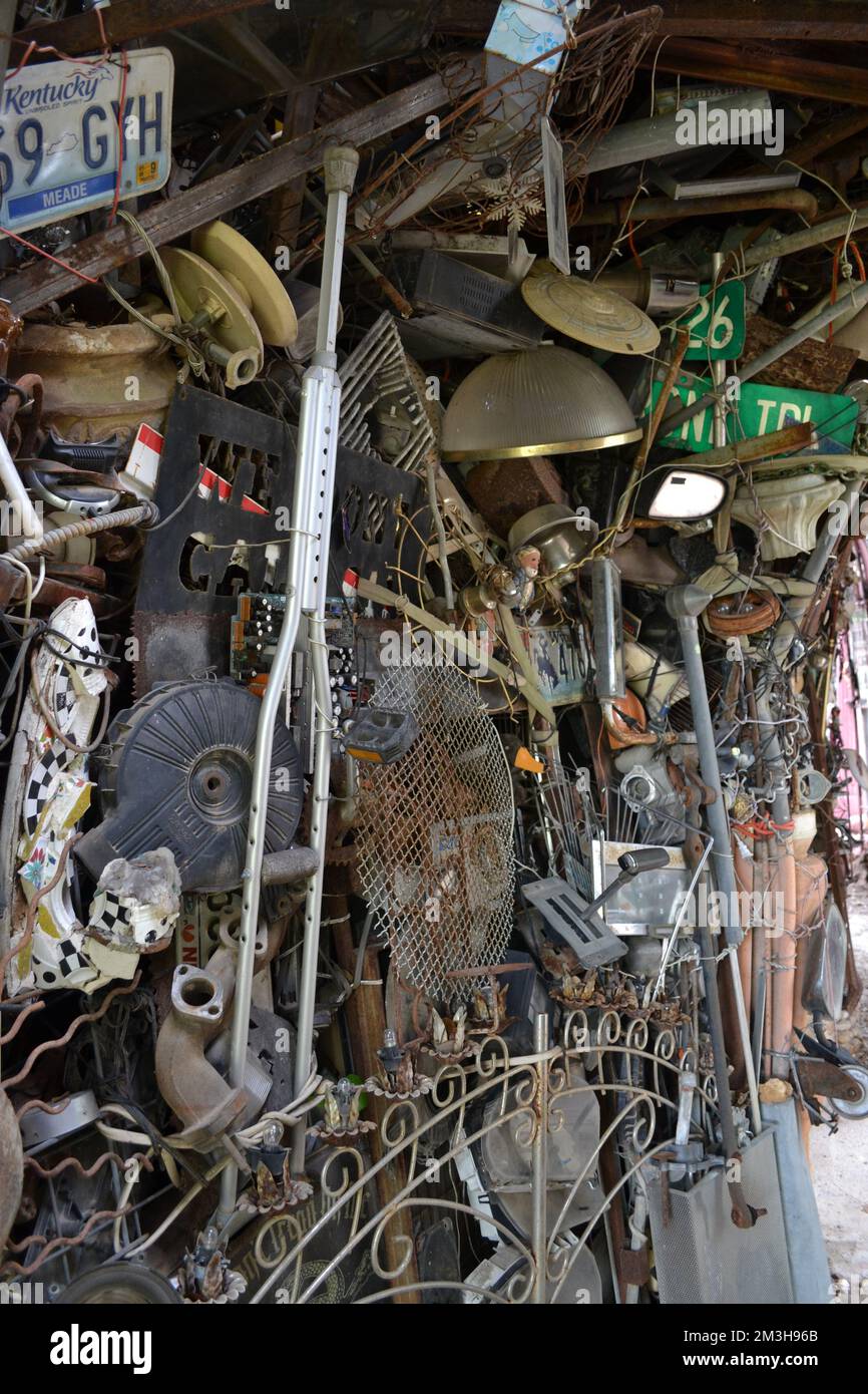 Cathedral of junk austin texas hi-res stock photography and images - Alamy