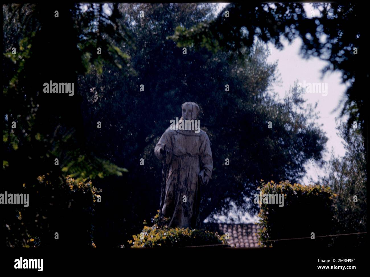 Monk statue, Mission San Gabriel Arcangel , Mission churches, Sculpture ...