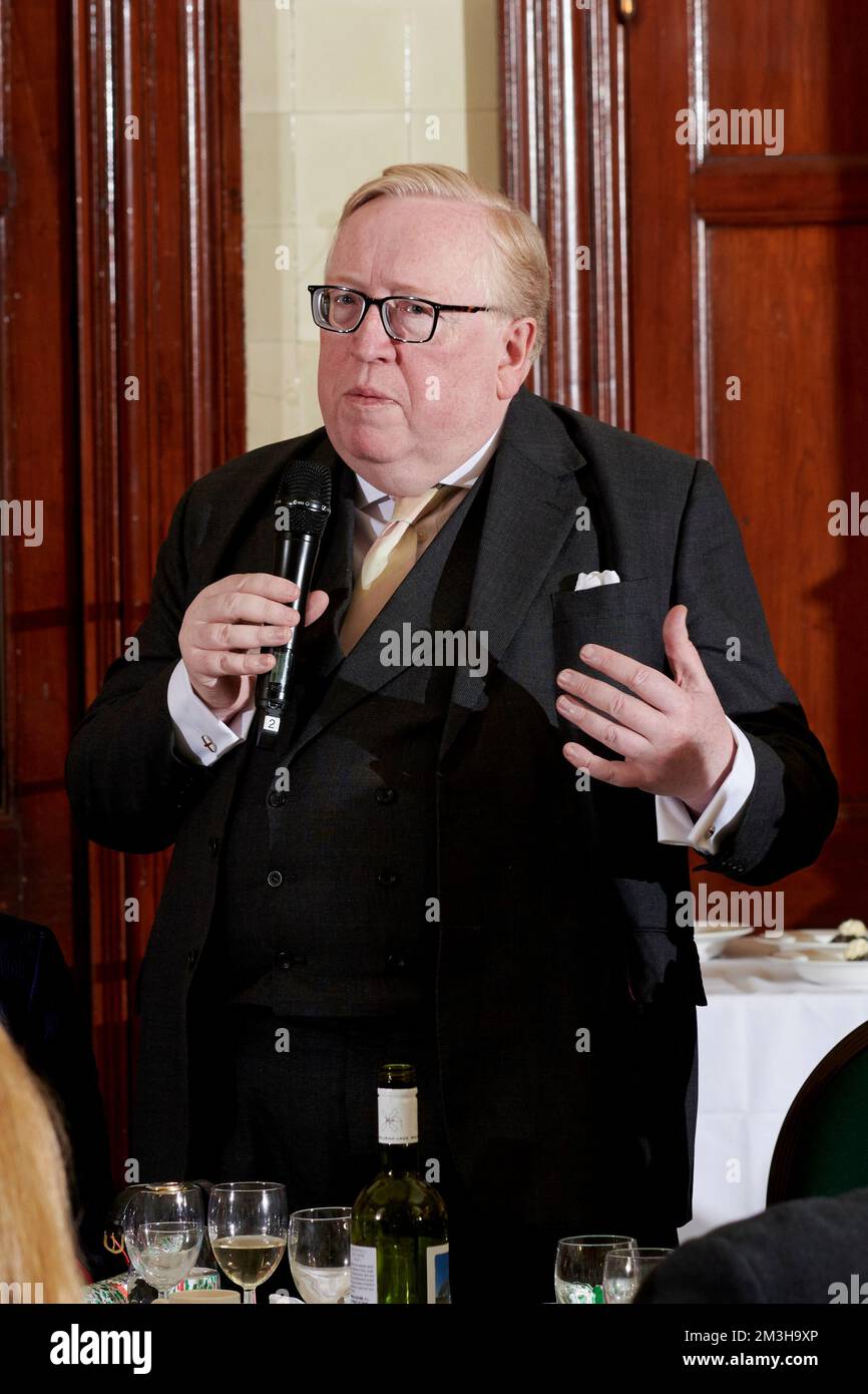 Simon Heffer at the Oldie Literary Lunch 13-12-2022 The National ...