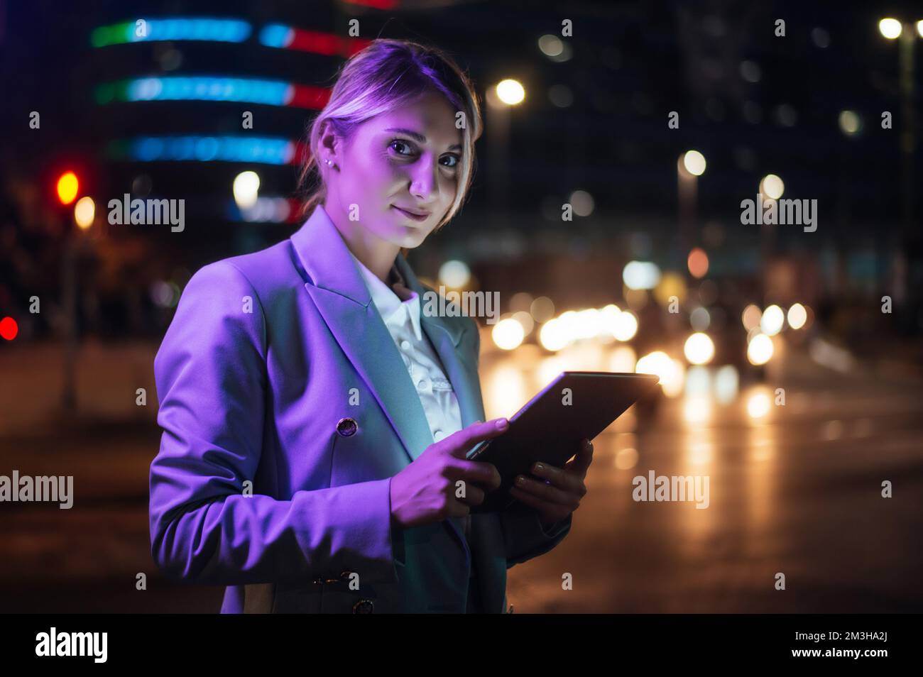 beautiful business woman working outdoor in a modern city Stock Photo ...
