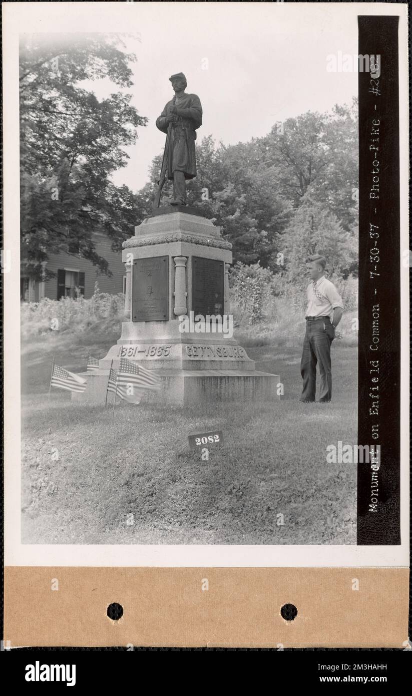 Monument on Enfield Common, Enfield, Mass., July 30, 1937 : Parcel no ...