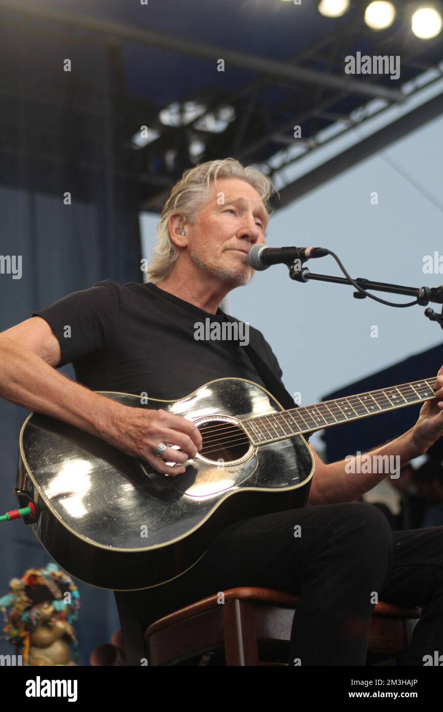 Newport Folk Festival - My Morning Jacket and Roger Waters in concert ...