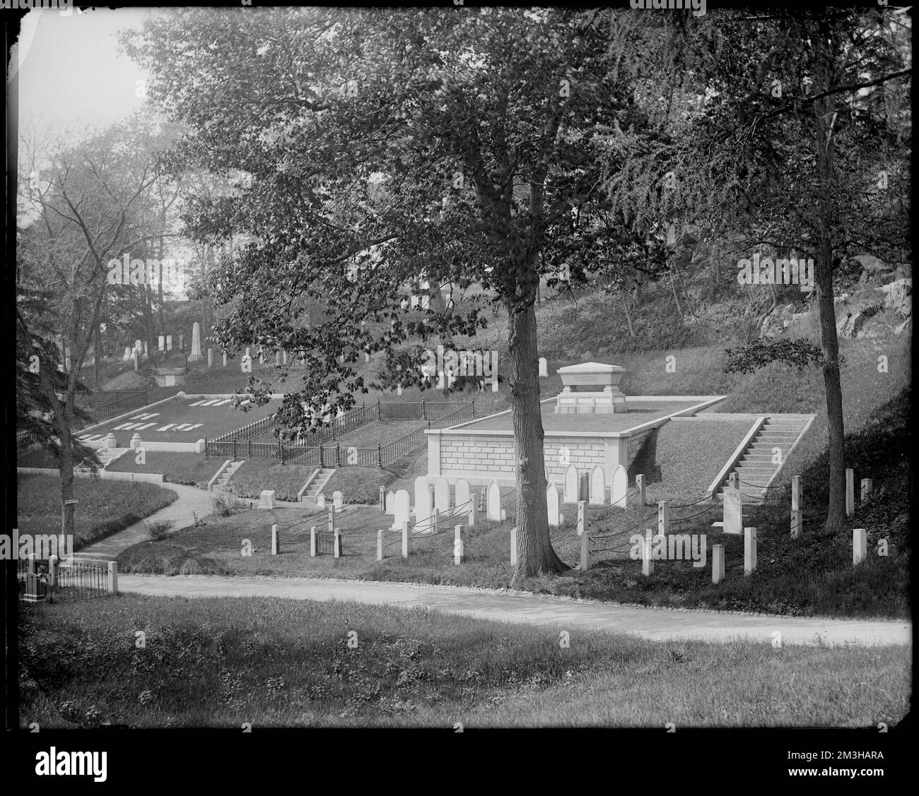 Monuments, Salem, Harmony Grove Cemetery, Grove Street, grave of George ...