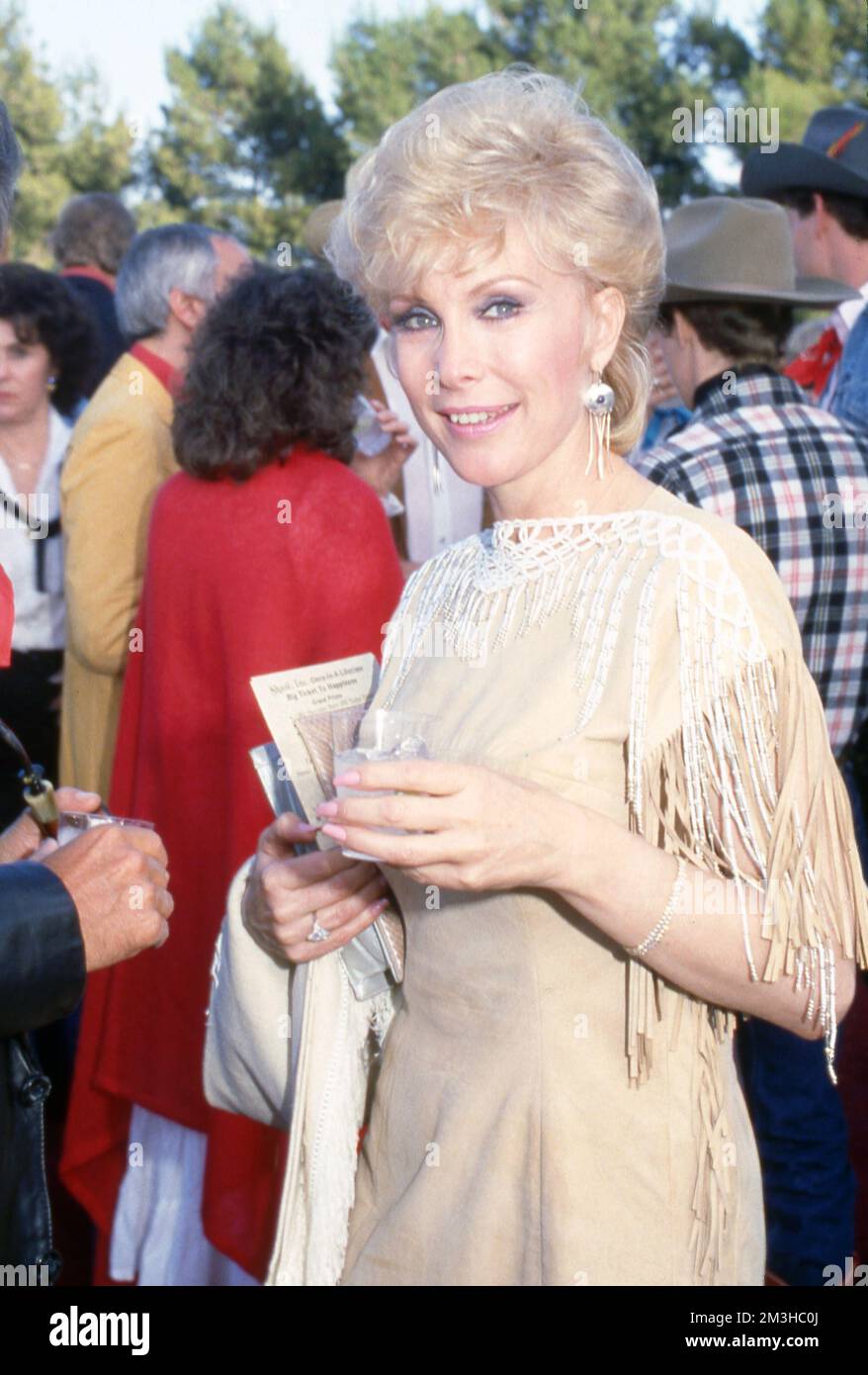 Barbara eden ralph dominguez mediapunch hi-res stock photography and ...