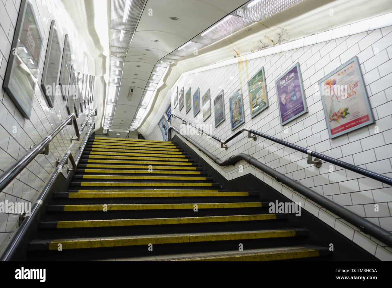 Marble Arch tube station, London Underground Stock Photo - Alamy