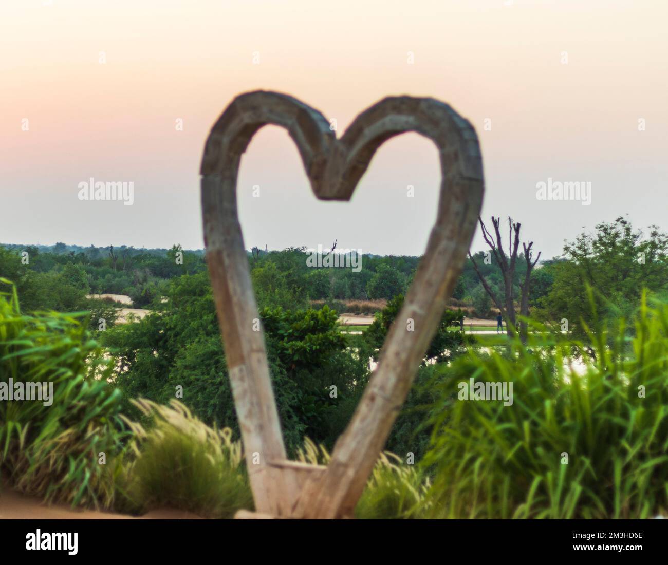 Heart shaped installation hi-res stock photography and images - Alamy